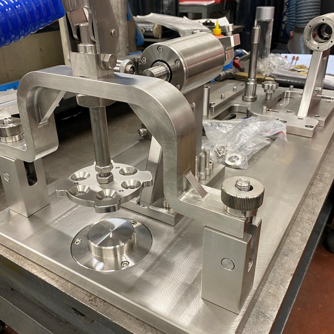 Home | Durham Precision Engineering Ltd